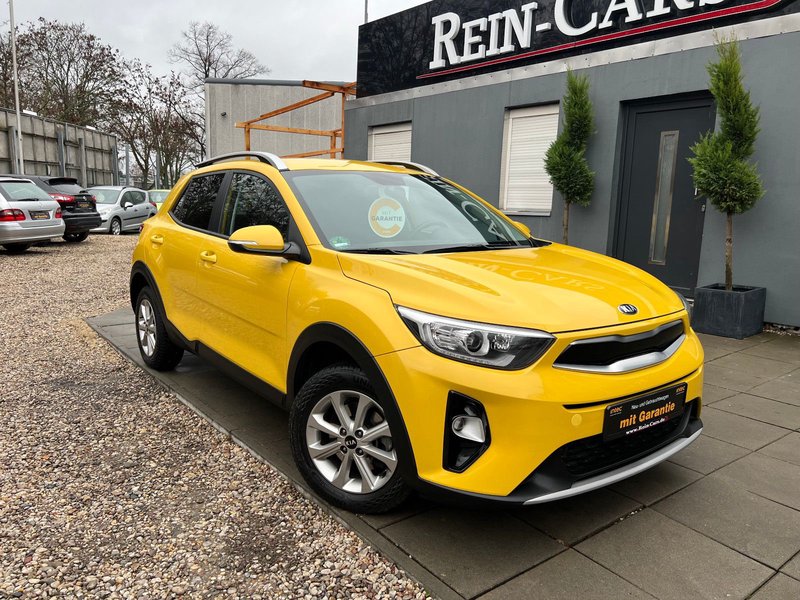 Kia Stonic 1.3/30Tkm/Navi/LED/SHZ/Kamera/MFL/Tempom. gebraucht kaufen ...